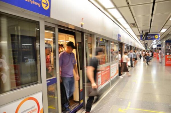 Exploring Unique Destinations along Bangkok’s MRT Blue Line – MyRehat